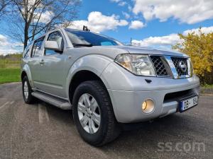 Nissan Pathfinder 2006 in Riga, with an engine capacity of 2.50 L and mileage of 280 thousand km for 5950 €, photo 1 on AUTOMOTO.COM.LV