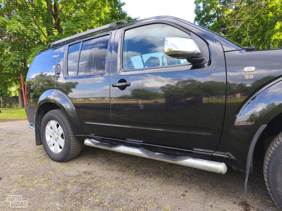 Nissan Pathfinder 2006 in Kaunas, with an engine capacity of 2.50 L and mileage of 256 thousand km for 2300 €, photo 9 on AUTOMOTO.COM.LV