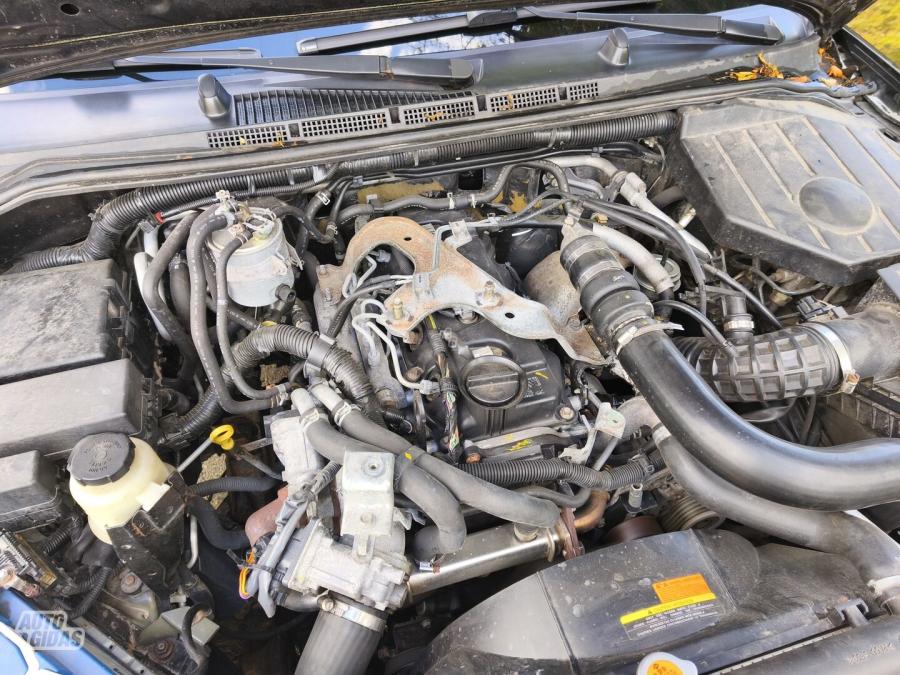 Nissan Pathfinder 2006 in Kaunas, with an engine capacity of 2.50 L and mileage of 256 thousand km for 2300 €, photo 33 on AUTOMOTO.COM.LV