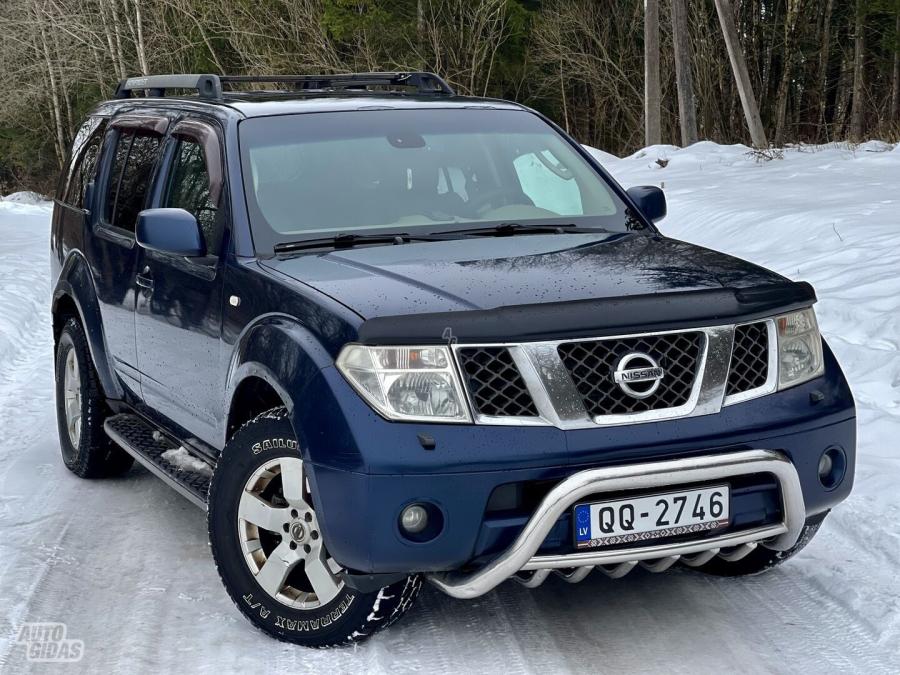 Nissan Pathfinder 2007 in Vilnius, with an engine capacity of 2.50 L and mileage of 400 thousand km for 3150 €, photo 1 on AUTOMOTO.COM.LV
