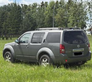 Nissan Pathfinder 2007 in Kaunas, with an engine capacity of 2.50 L and mileage of 293 thousand km for 4700 €, photo 4 on AUTOMOTO.COM.LV