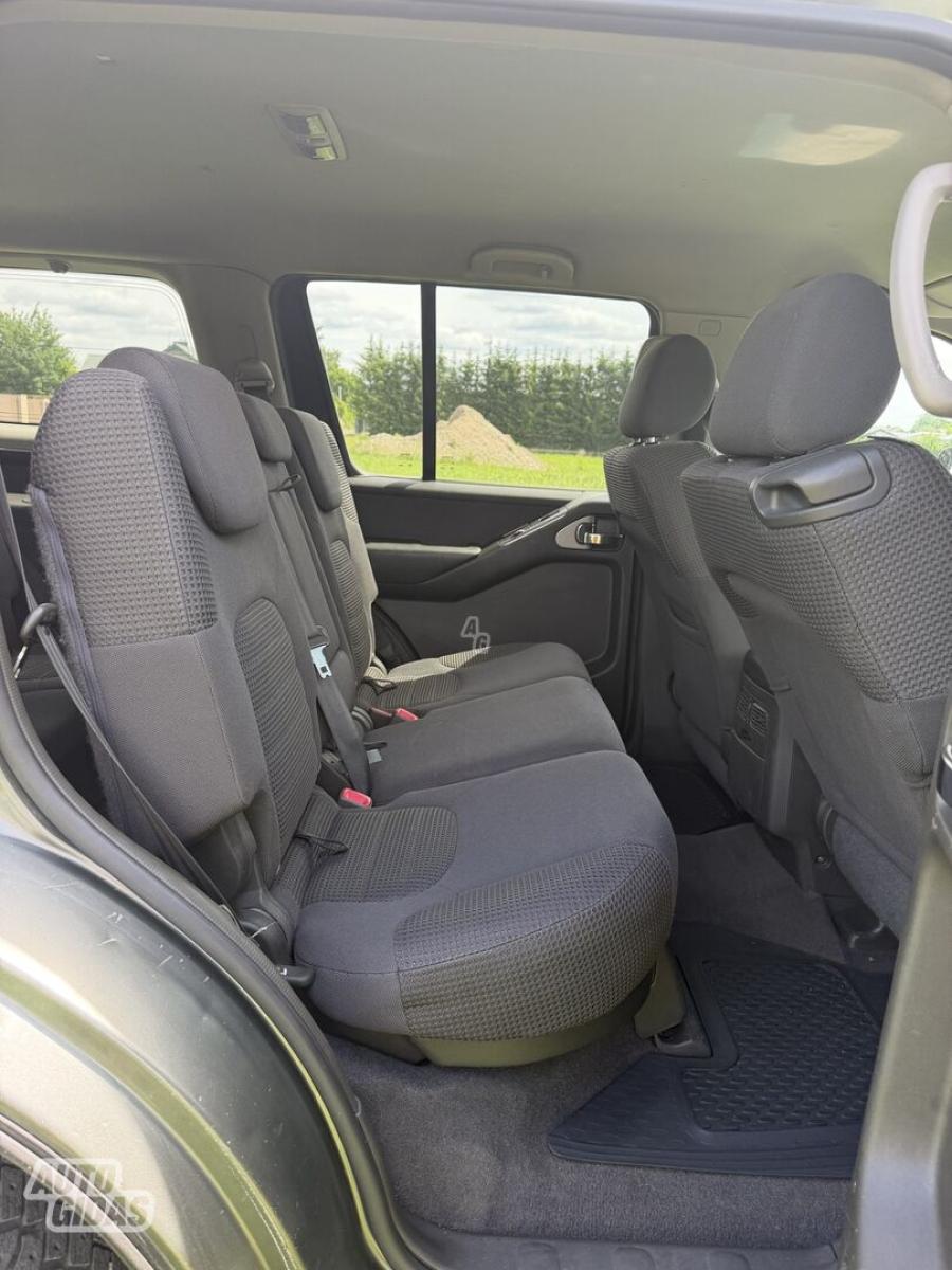 Nissan Pathfinder 2007 in Kaunas, with an engine capacity of 2.50 L and mileage of 293 thousand km for 4700 €, photo 15 on AUTOMOTO.COM.LV