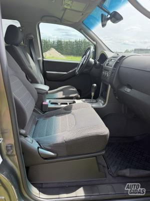 Nissan Pathfinder 2007 in Kaunas, with an engine capacity of 2.50 L and mileage of 293 thousand km for 4700 €, photo 17 on AUTOMOTO.COM.LV