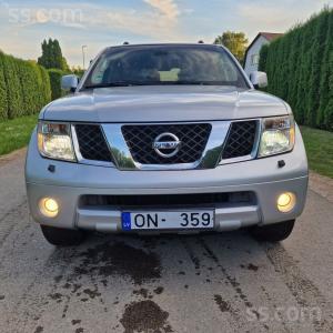 Nissan Pathfinder 2007 in Riga, with an engine capacity of 2.50 L and mileage of 260 thousand km for 5950 €, photo  on AUTOMOTO.COM.LV