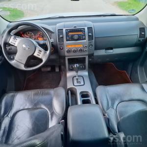 Nissan Pathfinder 2007 in Riga, with an engine capacity of 2.50 L and mileage of 260 thousand km for 5950 €, photo 16 on AUTOMOTO.COM.LV