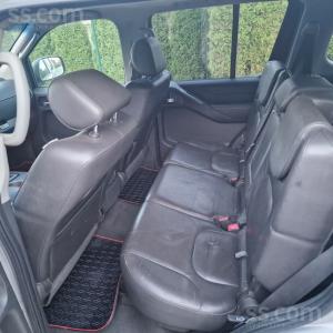 Nissan Pathfinder 2007 in Riga, with an engine capacity of 2.50 L and mileage of 260 thousand km for 5950 €, photo 17 on AUTOMOTO.COM.LV