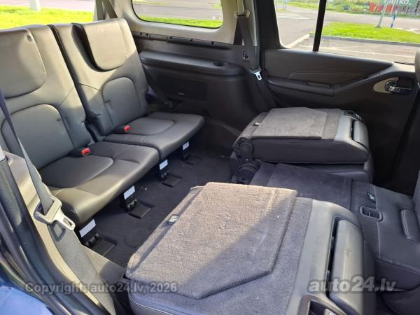 Nissan Pathfinder 2012 Tallina, ar dzinēja tilpumu 3.00 L un nobraukumu 156 tūkst. km par 24000 €, foto 9 vietnē AUTOMOTO.COM.LV