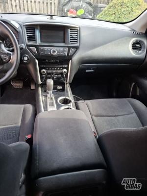 Nissan Pathfinder 2016 in Siauliai, with an engine capacity of 3.50 L and mileage of 294 thousand km for 8000 €, photo 5 on AUTOMOTO.COM.LV