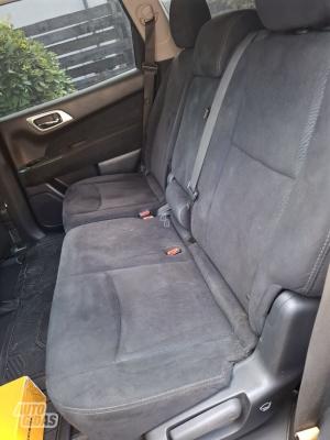 Nissan Pathfinder 2016 in Siauliai, with an engine capacity of 3.50 L and mileage of 294 thousand km for 8000 €, photo 7 on AUTOMOTO.COM.LV