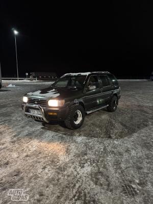 Green Nissan Pathfinder 1999 in Vilnius, with an engine capacity of 3.30 L and mileage of 304 thousand km for 5500 €, photo 26 on AUTOMOTO.COM.LV