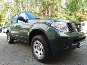 Green Nissan Pathfinder 2007 in Jonava, with an engine capacity of 2.49 L and mileage of 286 thousand km for 2900 €, photo  on AUTOMOTO.COM.LV