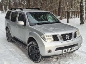 Pelēks Nissan Pathfinder 2005 Šilutė, ar dzinēja tilpumu 2.50 L un nobraukumu 142 tūkst. km par 2800 €, foto 8 vietnē AUTOMOTO.COM.LV