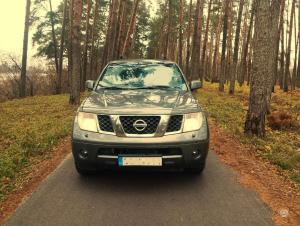 Pelēks Nissan Pathfinder 2005 Joniškis, ar dzinēja tilpumu 0.00 L un nobraukumu 326 tūkst. km par 3000 €, foto 4 vietnē AUTOMOTO.COM.LV