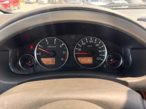 Grey Nissan Pathfinder 2006 in Taurage, with an engine capacity of 2.49 L and mileage of 336 thousand km for 5500 €, photo 13 on AUTOMOTO.COM.LV