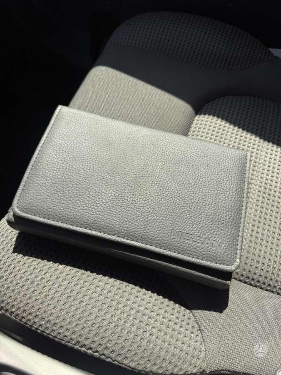Grey Nissan Pathfinder 2006 in Taurage, with an engine capacity of 2.49 L and mileage of 336 thousand km for 5500 €, photo 14 on AUTOMOTO.COM.LV