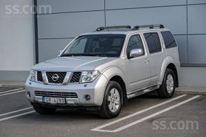 Grey Nissan Pathfinder 2007 in Riga, with an engine capacity of 2.50 L and mileage of 0 thousand km for 5990 €, photo 1 on AUTOMOTO.COM.LV