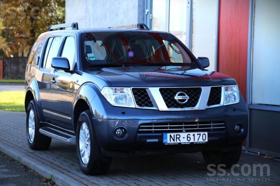 Grey Nissan Pathfinder 2007 in Riga, with an engine capacity of 2.50 L and mileage of 0 thousand km for 5995 €, photo 4 on AUTOMOTO.COM.LV