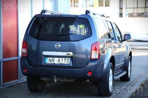 Grey Nissan Pathfinder 2007 in Riga, with an engine capacity of 2.50 L and mileage of 0 thousand km for 5995 €, photo 6 on AUTOMOTO.COM.LV