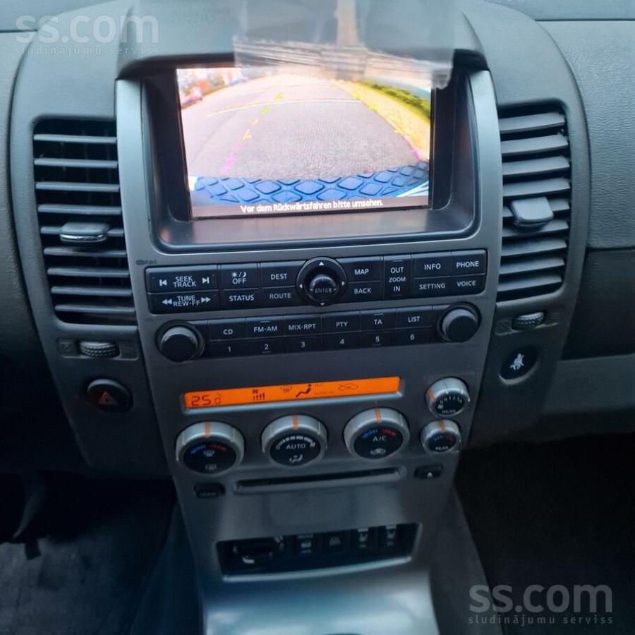 Grey Nissan Pathfinder 2007 in Riga, with an engine capacity of 2.50 L and mileage of 230 thousand km for 5900 €, photo 13 on AUTOMOTO.COM.LV
