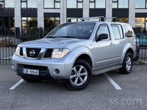 Grey Nissan Pathfinder 2009 in Riga, with an engine capacity of 2.50 L and mileage of 187 thousand km for 5990 €, photo  on AUTOMOTO.COM.LV