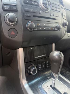 Pelēks Nissan Pathfinder 2010 Kauņa, ar dzinēja tilpumu 2.50 L un nobraukumu 280 tūkst. km par 4000 €, foto 12 vietnē AUTOMOTO.COM.LV