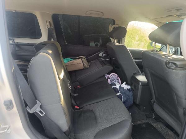 Grey Nissan Pathfinder 2010 in Kaunas, with an engine capacity of 2.49 L and mileage of 228 thousand km for 6500 €, photo 11 on AUTOMOTO.COM.LV