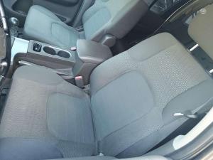 Pelēks Nissan Pathfinder 2010 Kauņa, ar dzinēja tilpumu 2.50 L un nobraukumu 238 tūkst. km par 6500 €, foto 17 vietnē AUTOMOTO.COM.LV