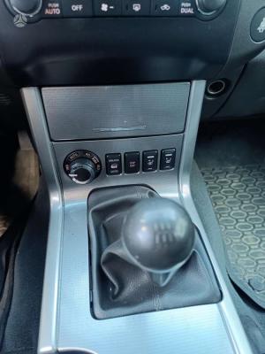 Pelēks Nissan Pathfinder 2010 Kauņa, ar dzinēja tilpumu 2.50 L un nobraukumu 238 tūkst. km par 6500 €, foto 20 vietnē AUTOMOTO.COM.LV