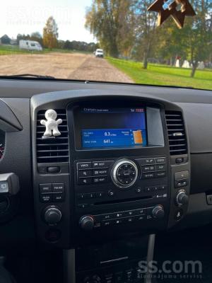 Pelēks Nissan Pathfinder 2011 Rīga, ar dzinēja tilpumu 2.50 L un nobraukumu 244 tūkst. km par 8000 €, foto 8 vietnē AUTOMOTO.COM.LV
