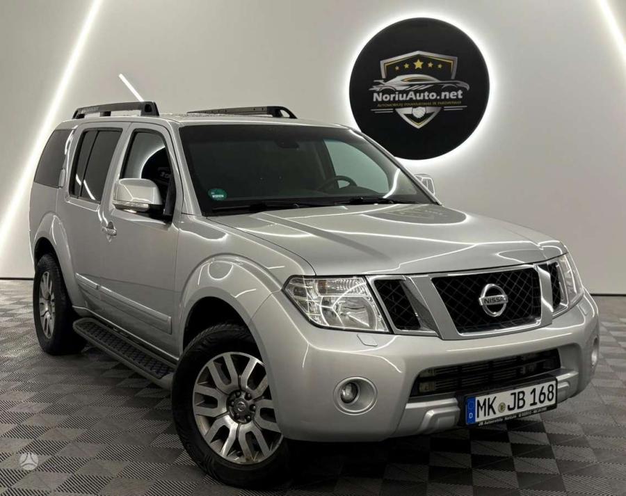 Pelēks Nissan Pathfinder 2012 Marijampole, ar dzinēja tilpumu 2.99 L un nobraukumu 276 tūkst. km par 9750 €, foto 1 vietnē AUTOMOTO.COM.LV