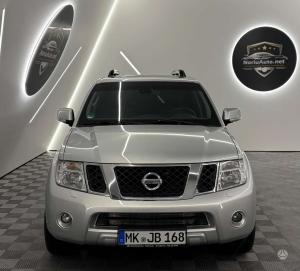 Pelēks Nissan Pathfinder 2012 Marijampole, ar dzinēja tilpumu 2.99 L un nobraukumu 276 tūkst. km par 9750 €, foto 27 vietnē AUTOMOTO.COM.LV
