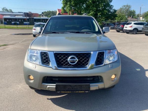 Pelēks Nissan Pathfinder 2012 Rīga, ar dzinēja tilpumu 3.00 L un nobraukumu 273 tūkst. km par 8950 €, foto 5 vietnē AUTOMOTO.COM.LV