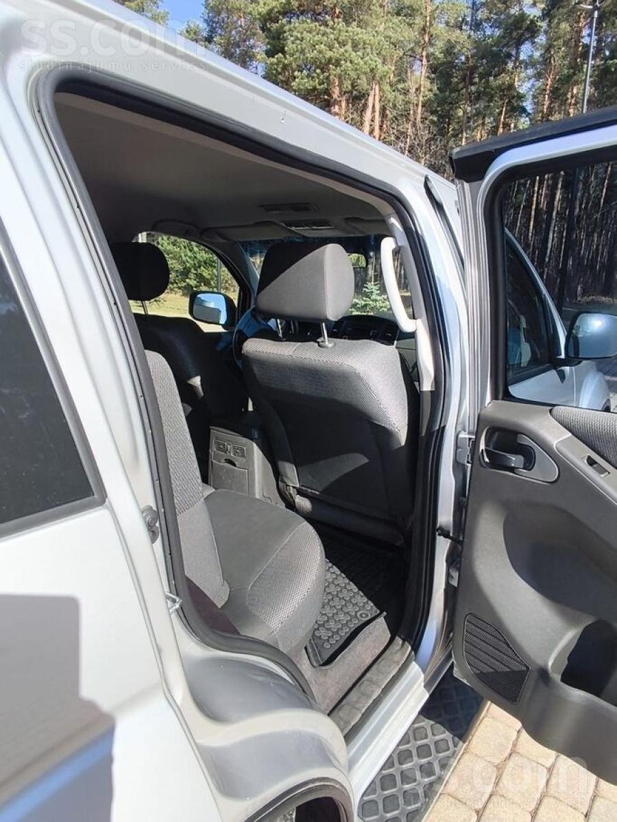 Pelēks Nissan Pathfinder 2012 Rīga, ar dzinēja tilpumu 2.50 L un nobraukumu 229 tūkst. km par 5050 €, foto 11 vietnē AUTOMOTO.COM.LV