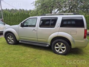 Pelēks Nissan Pathfinder 2013 Jūrmala, ar dzinēja tilpumu 2.50 L un nobraukumu 323 tūkst. km par 7450 €, foto 5 vietnē AUTOMOTO.COM.LV