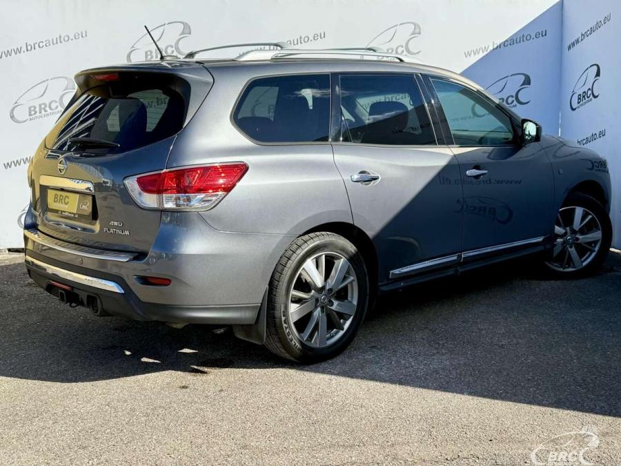 Grey Nissan Pathfinder 2015 in Klaipeda, with an engine capacity of 3.50 L and mileage of 247 thousand km for 6900 €, photo 3 on AUTOMOTO.COM.LV