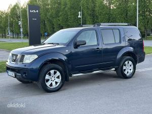 Nissan Pathfinder 2005 Narva, ar dzinēja tilpumu 2.50 L un nobraukumu 315 tūkst. km par 2499 €, foto  vietnē AUTOMOTO.COM.LV