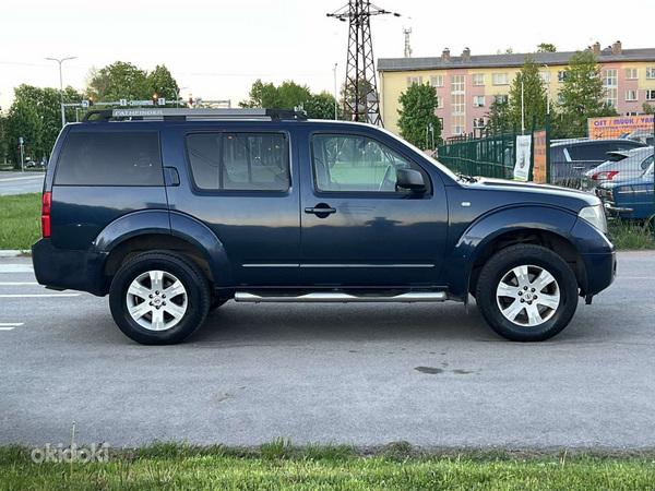 Nissan Pathfinder 2005 in Narva, with an engine capacity of 2.50 L and mileage of 315 thousand km for 2499 €, photo 5 on AUTOMOTO.COM.LV