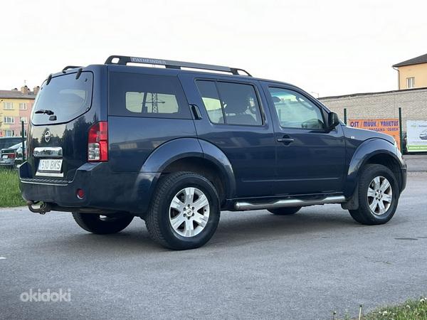 Nissan Pathfinder 2005 in Narva, with an engine capacity of 2.50 L and mileage of 315 thousand km for 2499 €, photo 7 on AUTOMOTO.COM.LV