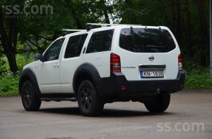 Balts Nissan Pathfinder 2008 Rīga, ar dzinēja tilpumu 2.50 L un nobraukumu 373 tūkst. km par 4790 €, foto 5 vietnē AUTOMOTO.COM.LV
