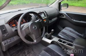 Balts Nissan Pathfinder 2008 Rīga, ar dzinēja tilpumu 2.50 L un nobraukumu 373 tūkst. km par 4790 €, foto 11 vietnē AUTOMOTO.COM.LV