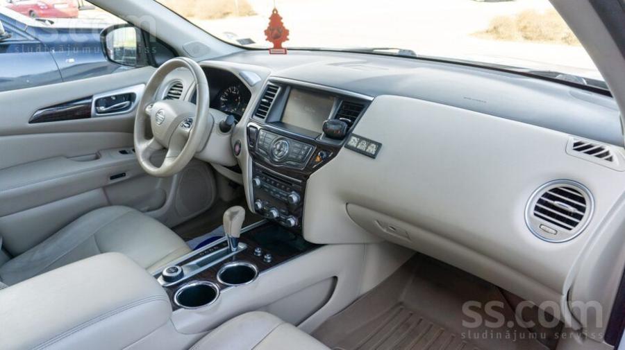 Balts Nissan Pathfinder 2014 Rīga, ar dzinēja tilpumu 2.50 L un nobraukumu 150 tūkst. km par 11190 €, foto 11 vietnē AUTOMOTO.COM.LV