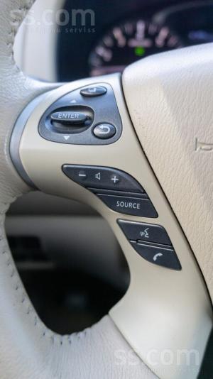 Balts Nissan Pathfinder 2014 Rīga, ar dzinēja tilpumu 2.50 L un nobraukumu 150 tūkst. km par 11190 €, foto 21 vietnē AUTOMOTO.COM.LV