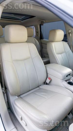 Balts Nissan Pathfinder 2014 Rīga, ar dzinēja tilpumu 2.50 L un nobraukumu 150 tūkst. km par 11190 €, foto 32 vietnē AUTOMOTO.COM.LV