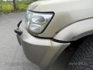 Smilšu krāsa Nissan Patrol 2004 Tallina, ar dzinēja tilpumu 3.00 L un nobraukumu 202 tūkst. km par 11999 €, foto 9 vietnē AUTOMOTO.COM.LV