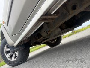 Smilšu krāsa Nissan Patrol 2004 Tallina, ar dzinēja tilpumu 3.00 L un nobraukumu 202 tūkst. km par 11999 €, foto 15 vietnē AUTOMOTO.COM.LV