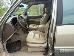 Smilšu krāsa Nissan Patrol 2004 Tallina, ar dzinēja tilpumu 3.00 L un nobraukumu 202 tūkst. km par 11999 €, foto 16 vietnē AUTOMOTO.COM.LV