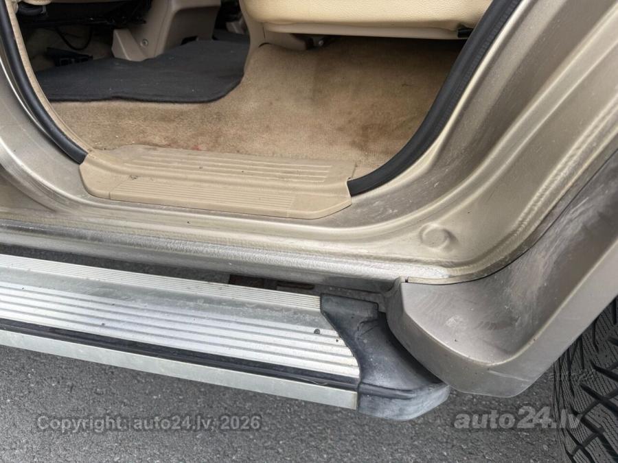 Smilšu krāsa Nissan Patrol 2004 Tallina, ar dzinēja tilpumu 3.00 L un nobraukumu 202 tūkst. km par 11999 €, foto 18 vietnē AUTOMOTO.COM.LV