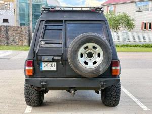 Melns Nissan Patrol 1990 Viļņa, ar dzinēja tilpumu 2.83 L un nobraukumu 200 tūkst. km par 8700 €, foto 6 vietnē AUTOMOTO.COM.LV