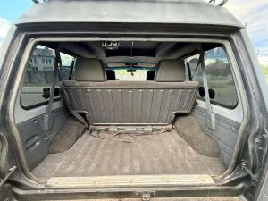 Melns Nissan Patrol 1990 Viļņa, ar dzinēja tilpumu 2.83 L un nobraukumu 200 tūkst. km par 8700 €, foto 15 vietnē AUTOMOTO.COM.LV