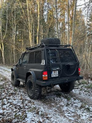 Melns Nissan Patrol 1991 Preiļi, ar dzinēja tilpumu 2.80 L un nobraukumu 239 tūkst. km par 7400 €, foto 5 vietnē AUTOMOTO.COM.LV